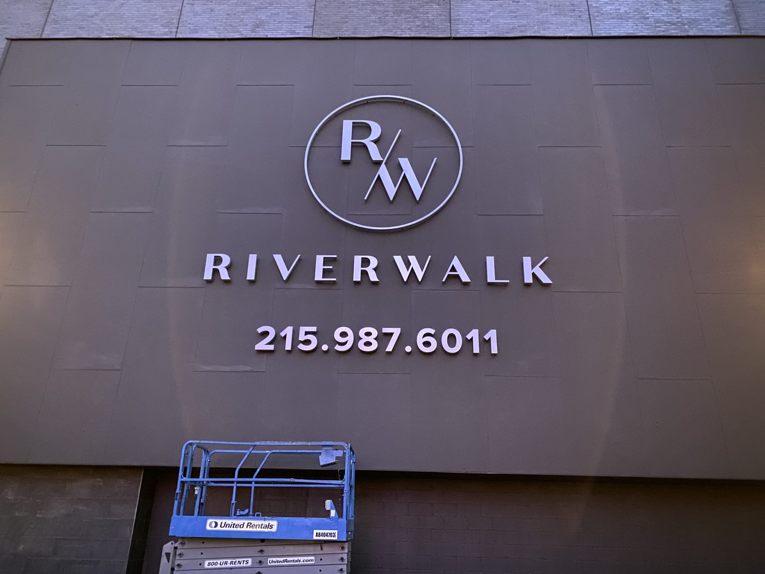 Channel Letters - Sign Source USA